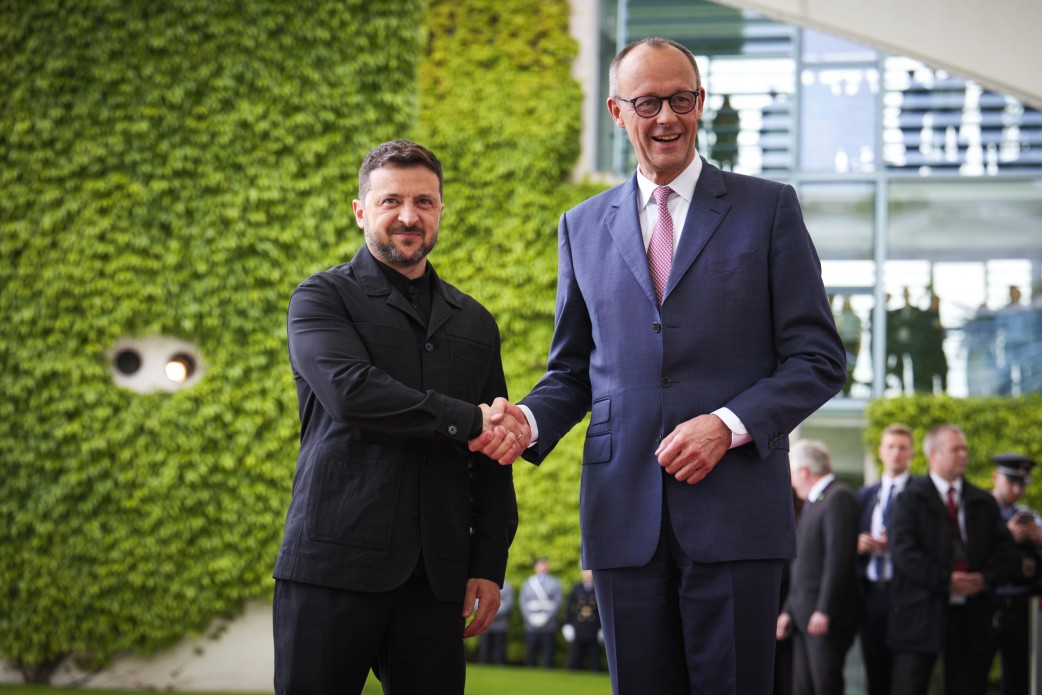 Merz announces military support for Ukraine, says no limits on strike range